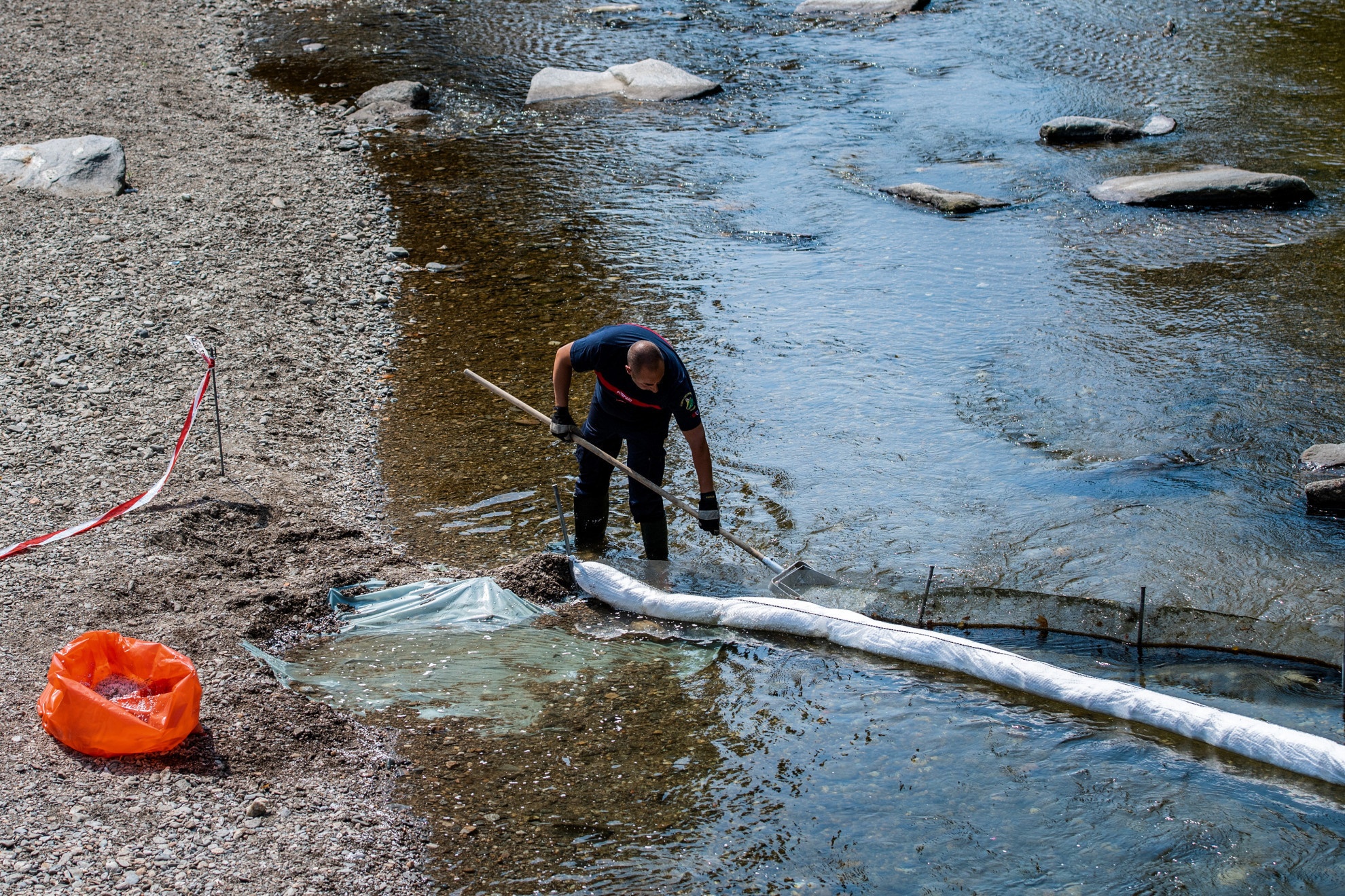 Idrocarburi nel Cassarate, il Dipartimento del territorio fa il punto ...