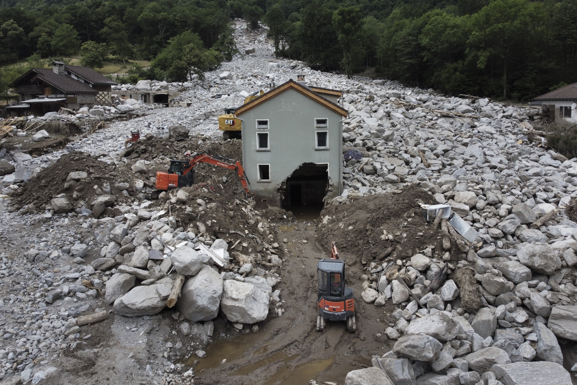 Lostallo, la prima stima dei danni è impressionante: 38 milioni ...